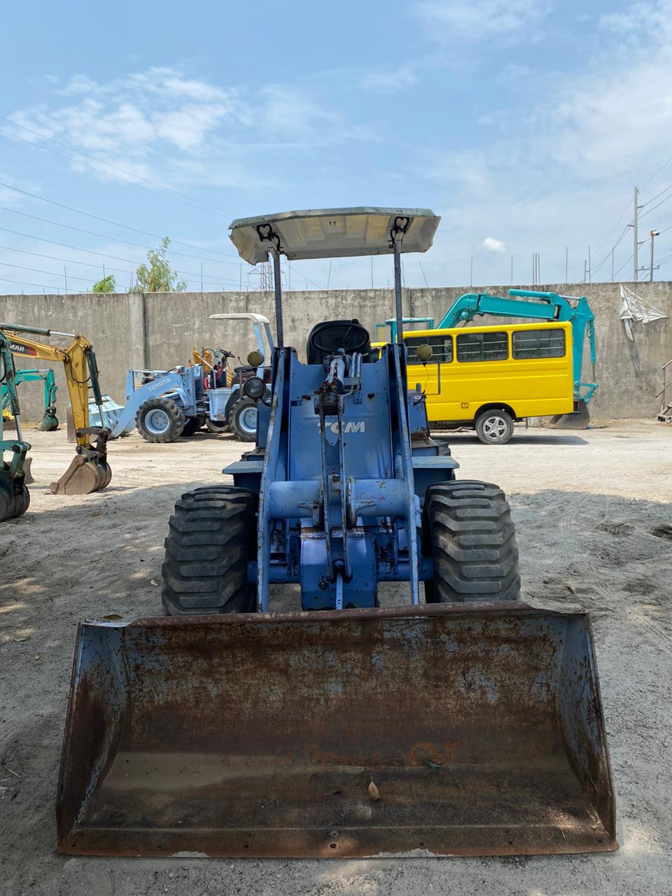 TCM WHEEL LOADER – Nihon Equipment