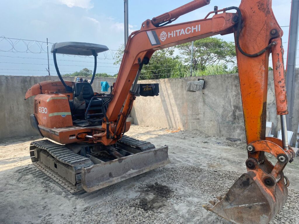 HITACHI EXCAVATOR – Nihon Equipment